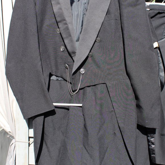 First Nighter | Suits & Blazers | Butlers Uniform Cutaway Tuxedo W ...